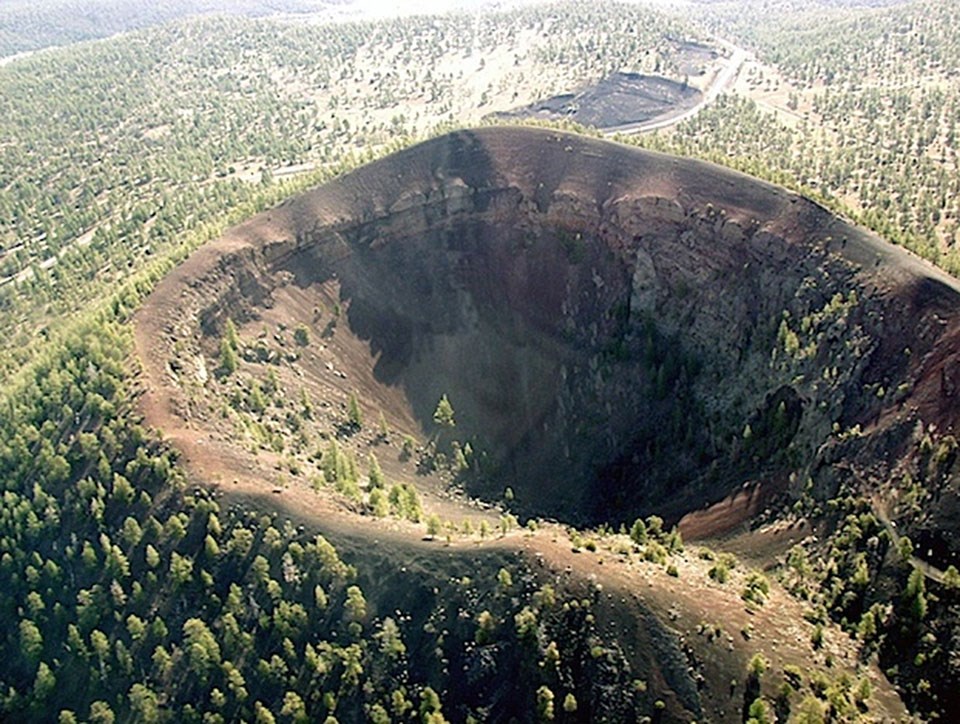 Volcanic Resources Summary—El Malpais National Monument (U.S. National ...