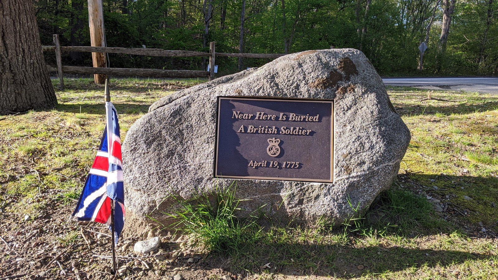 Grave of British Soldiers at The Bluff (U.S. National Park Service)