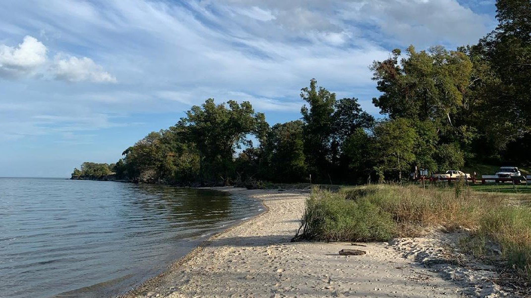 The Potomac River Beach - George Washington Birthplace National ...