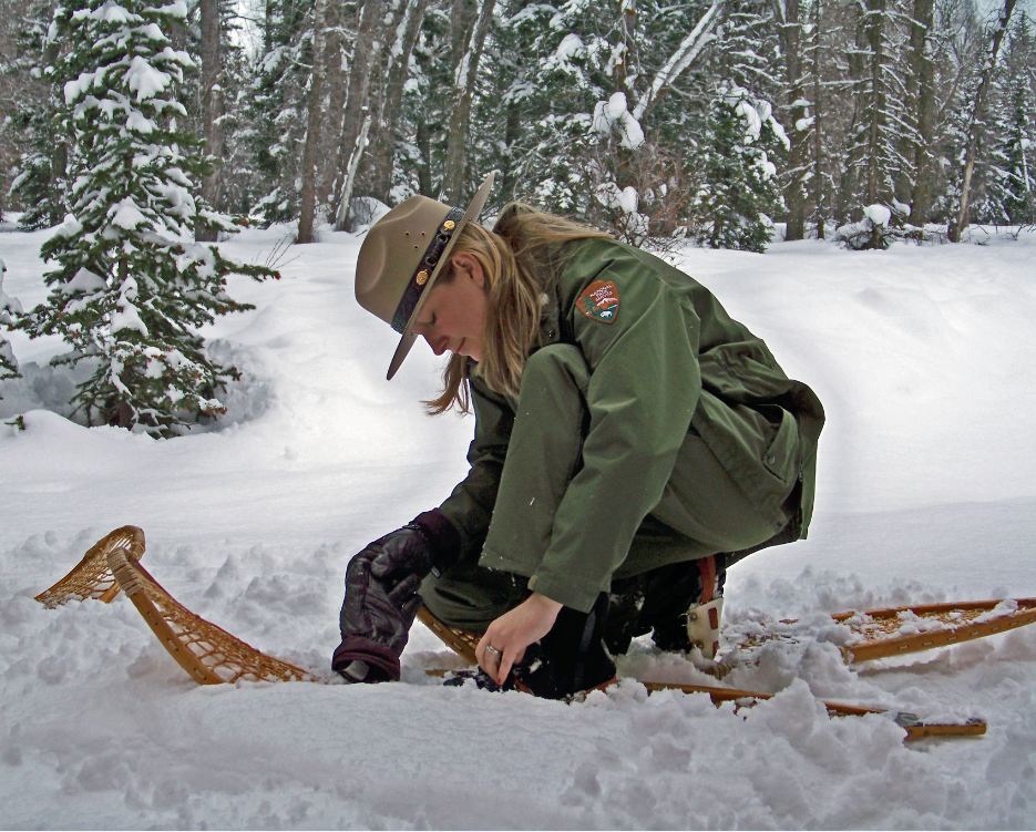 Grand Teton to Offer Moonlight & Winter Trails Day Snowshoe Hikes ...